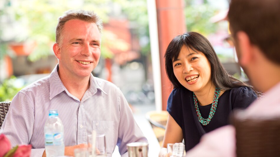 How to make small talk in English | British Council Singapore