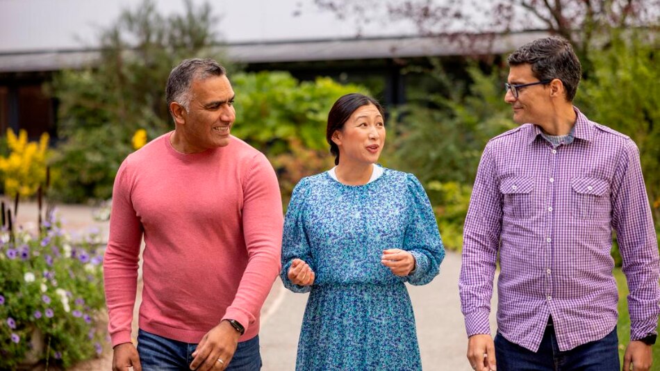 Five tips for mastering the art of small talk | British Council Singapore
